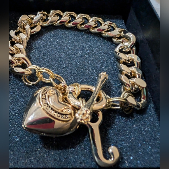Juicy Couture | Jewelry | Juicy Couture Y2k Gold Puffy Heart Link ...